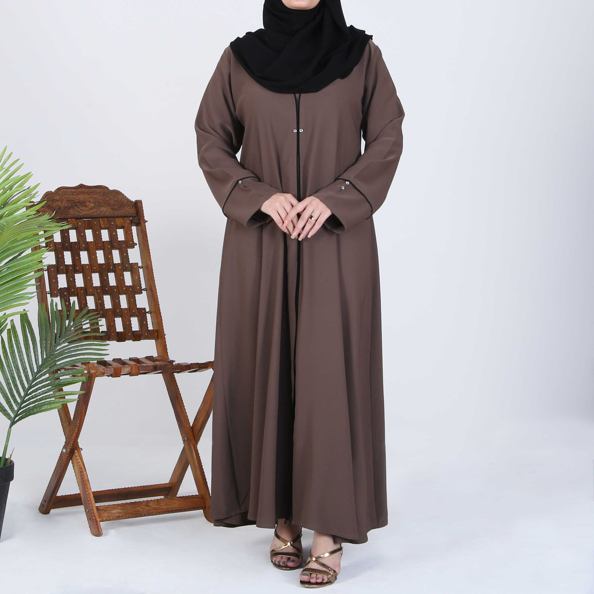 Designer Abayas Simple & Fancy Abaya Sale Price in Pakistan Online